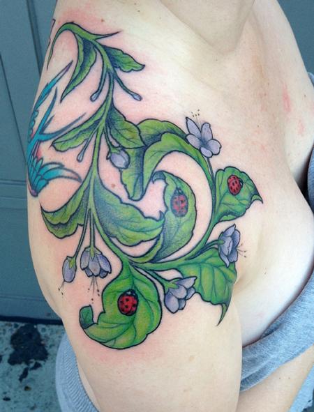 Jeff Johnson Tattoo : Tattoos : Nature : Donnas Right Shoulder Tattoo